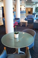 Lounge no hall
