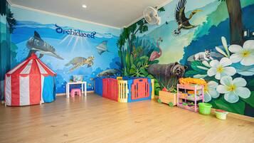 Área de recreio para crianças (coberta)