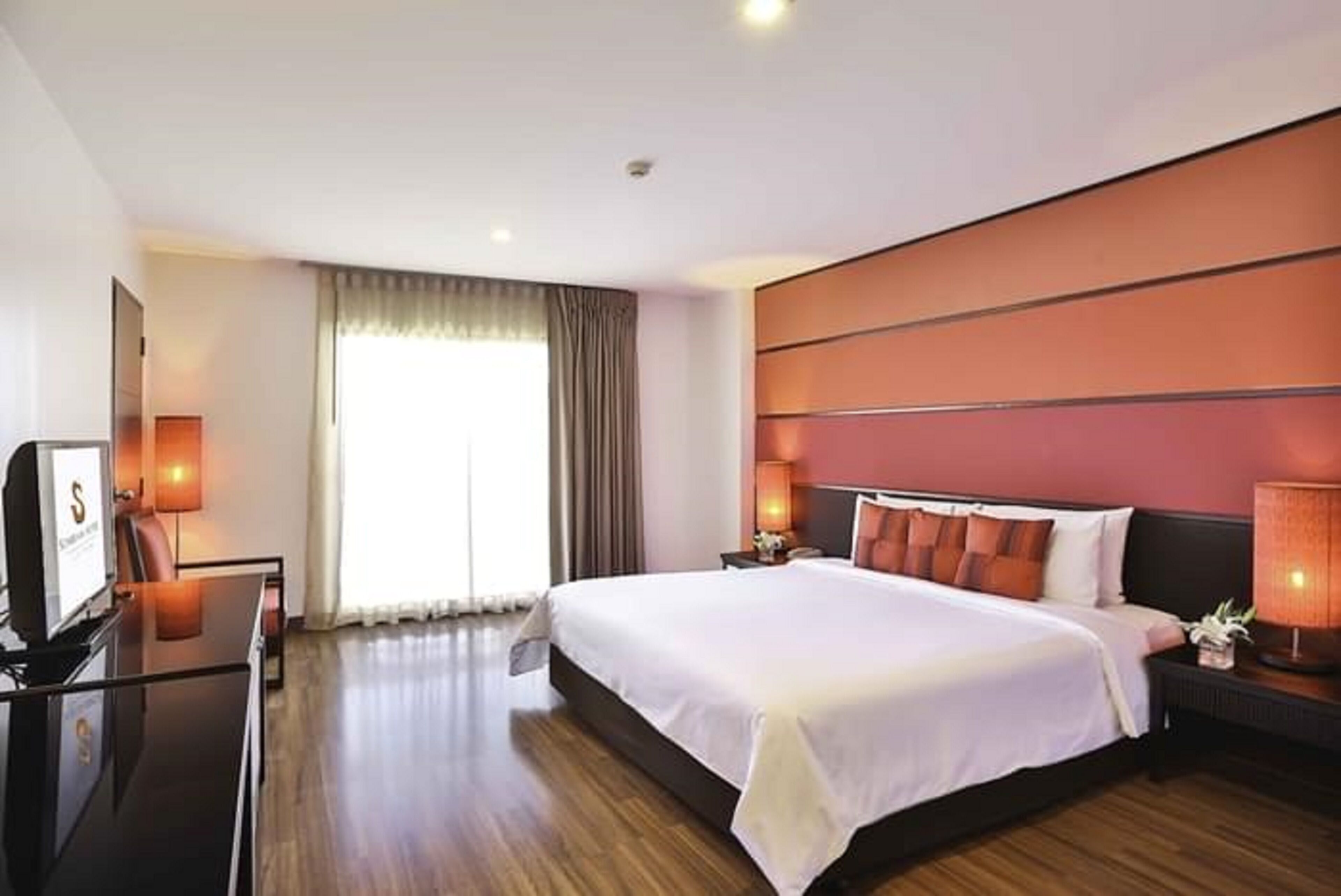Sunbeam Hotel Pattaya Reviews, Deals & Photos 2023 - AARP Travel Center
