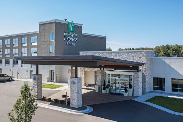 Holiday Inn Express & Suites Ludington By Ihg - Ludington, MI