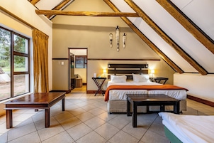 Quarto família | 1 quarto, frigobar, cofres nos quartos, individualmente decorados