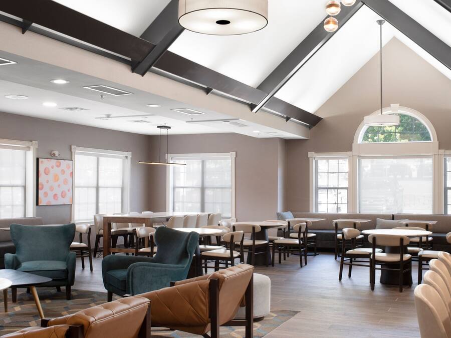 Pequeno-almoço tipo buffet diário incluído