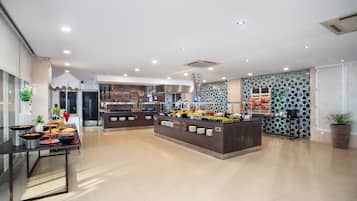 Pequeno-almoço tipo buffet diário incluído