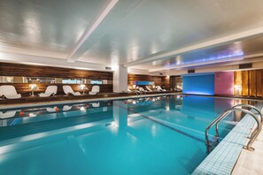Piscina interior 