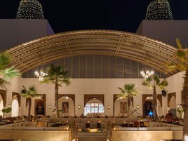 3 bares/lounges, este bar no lobby do hotel 