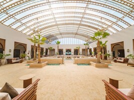 3 bares/lounges, este bar no lobby do hotel 