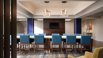 Área de estar no saguão