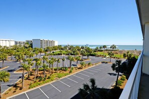 Litchfield Beach & Golf Resort Reviews, Deals & Photos 2023 - Expedia