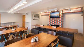 Pequeno-almoço continental diário incluído