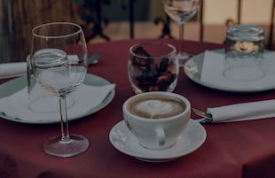 Quarto casal, banheiro privativo | Terraço/pátio