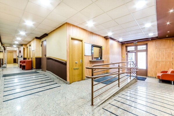 Entrada (vista interior)