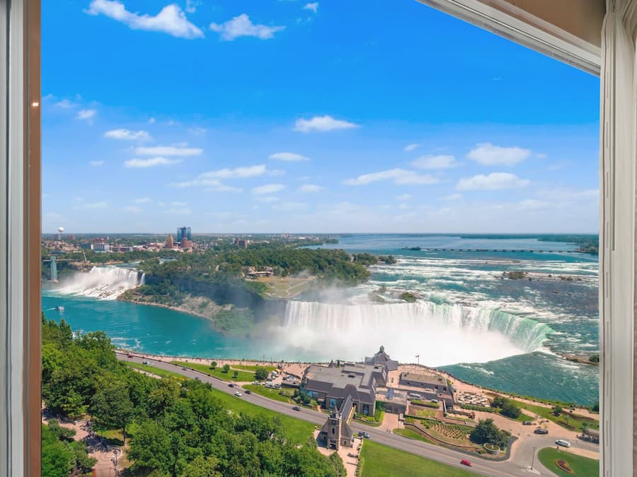 1 quarto, roupas de cama premium, cofres nos quartos, escrivaninha