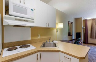 Estúdio, 2 camas de casal, não fumadores | Secretária, ferro/tábua de engomar, Wi-fi grátis 