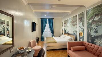 Quarto triplo conforto, em edifício anexo | Frigobar, cofres nos quartos, escrivaninha, quartos à prova de som