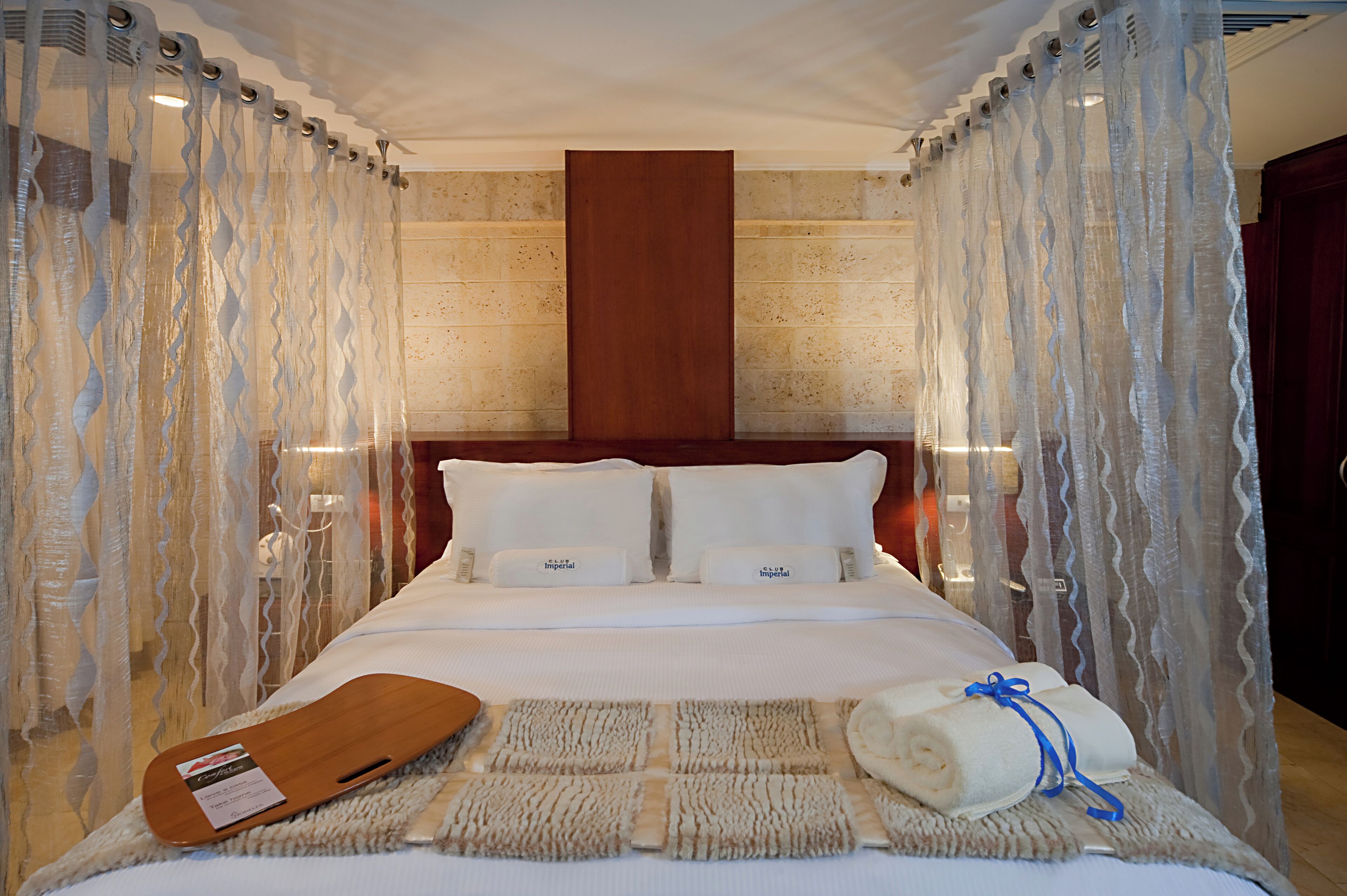 Suite Presidencial | Lençóis de algodão egípcio, roupa de alta qualidade, minibar 
