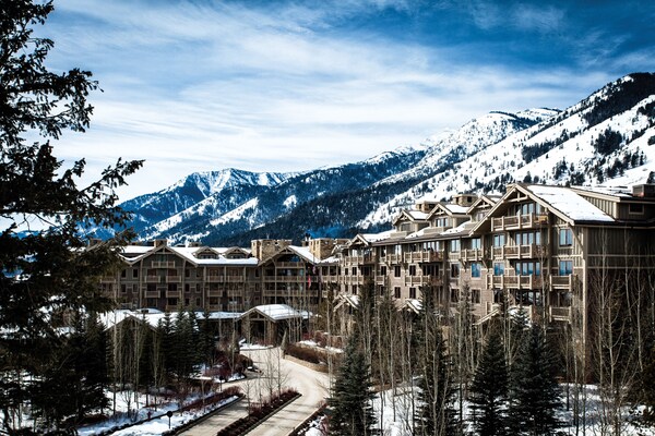 Four Seasons Resort Jackson Hole - Jackson Hole, WY