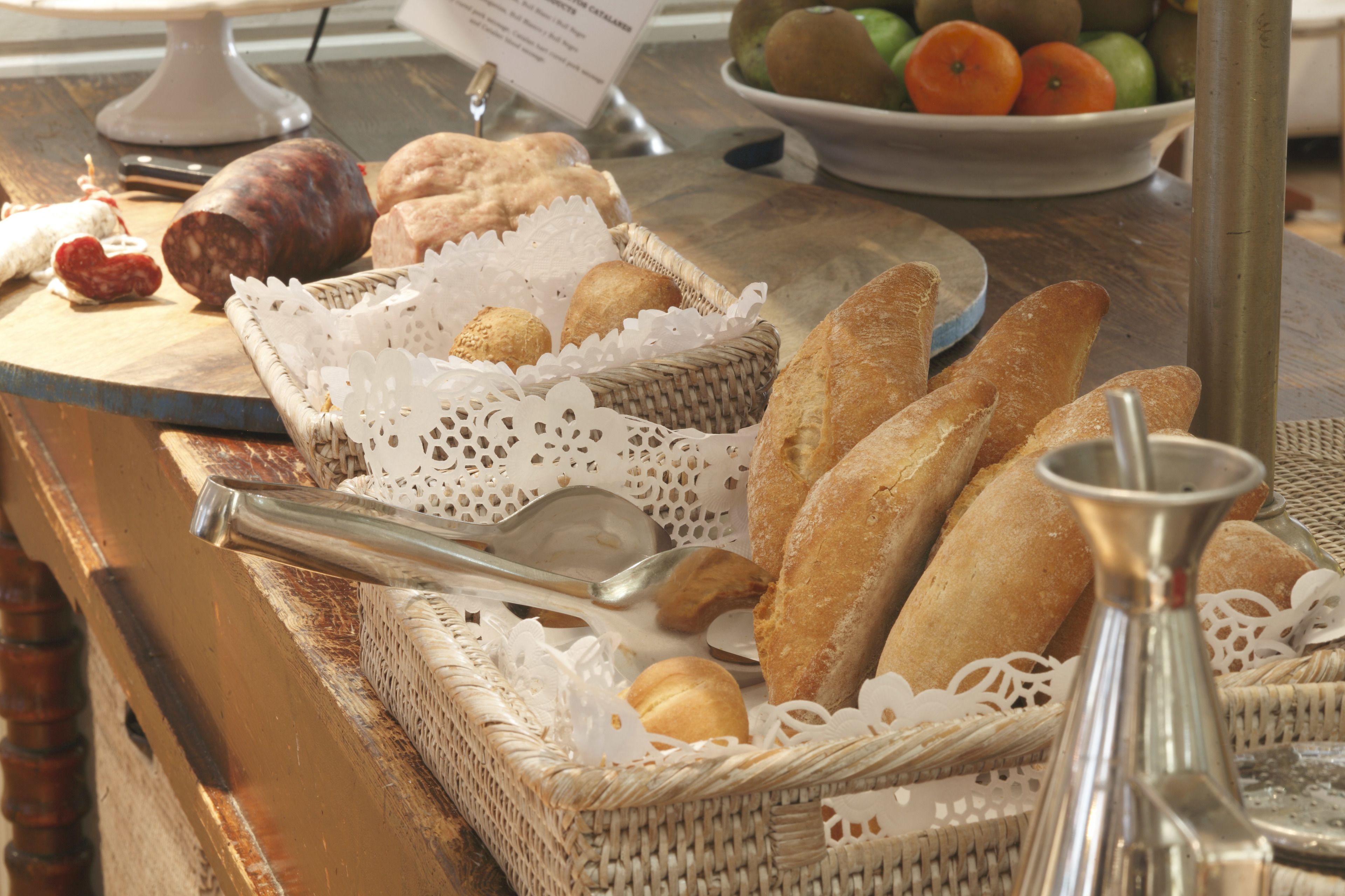 Pequeno-almoço tipo buffet diário (19.90 EUR por pessoa) 