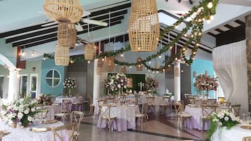 Espaço interior para casamentos