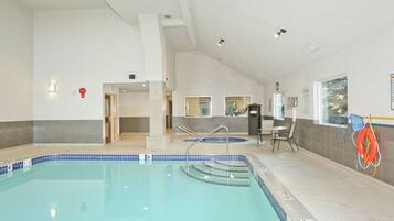 Piscina interna