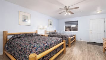 Cabana de Madeira Premium | 1 quarto, roupa de alta qualidade, com decoração personalizada