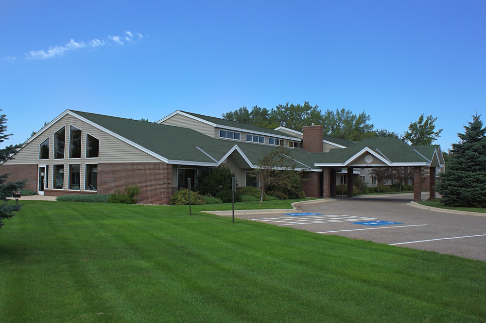 America's Best Value Inn - Clearwater, MN