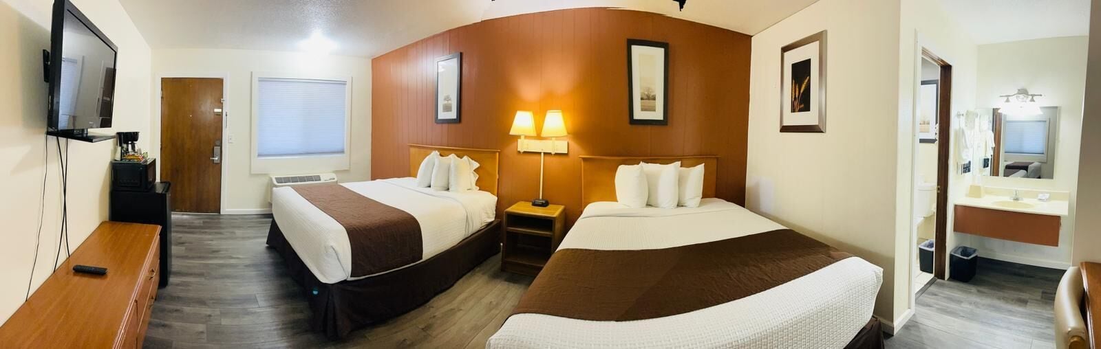 Sparta Inn, Sparta: Info, Photos, Reviews | Book at Hotels.com