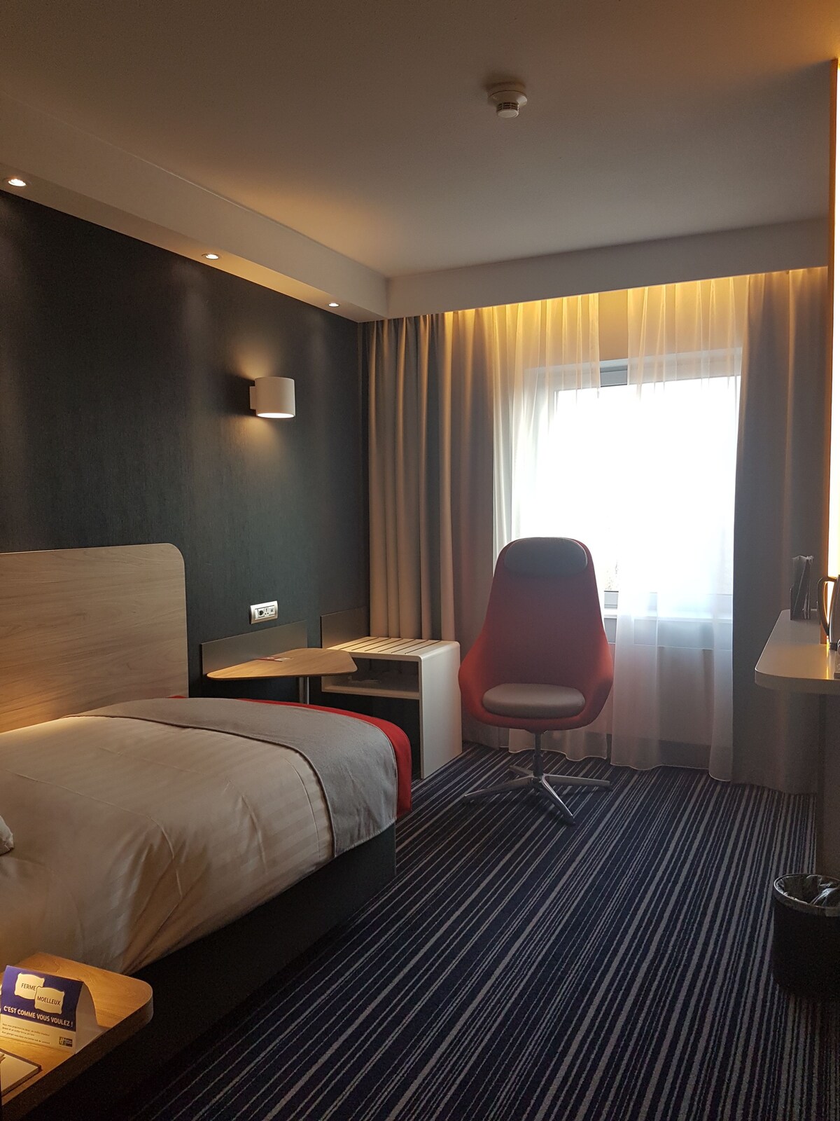 Ulasan, Promo & Foto Holiday Inn Express Geneva Airport, an IHG Hotel ...