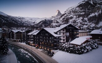 Fachada da propriedade