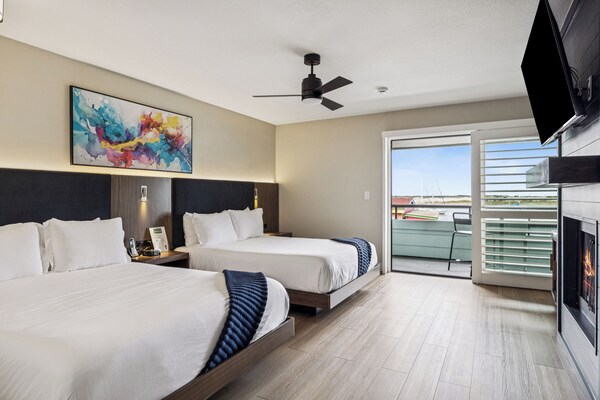 456 Embarcadero Inn & Suites - Cayucos, CA