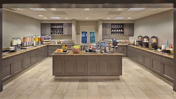 Pequeno-almoço takeaway diário incluído