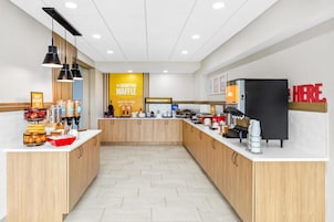 Café da manhã com buffet grátis todos os dias