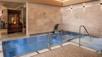 Piscina interna