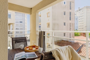 Studio 4 personnes - 1 coin nuit - Balcon - Rénové - Climatisé | Terraço/pátio interior