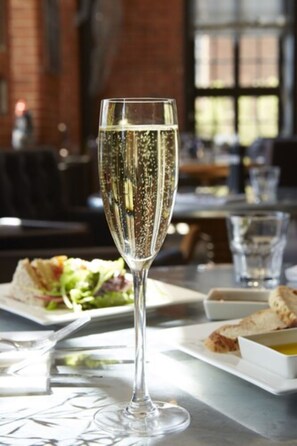 Alimentação e bebidas