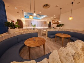 5 restaurantes: opção de café da manhã, almoço e jantar