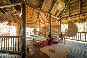 Quarto Superior | Banheira de hidromassagem interior