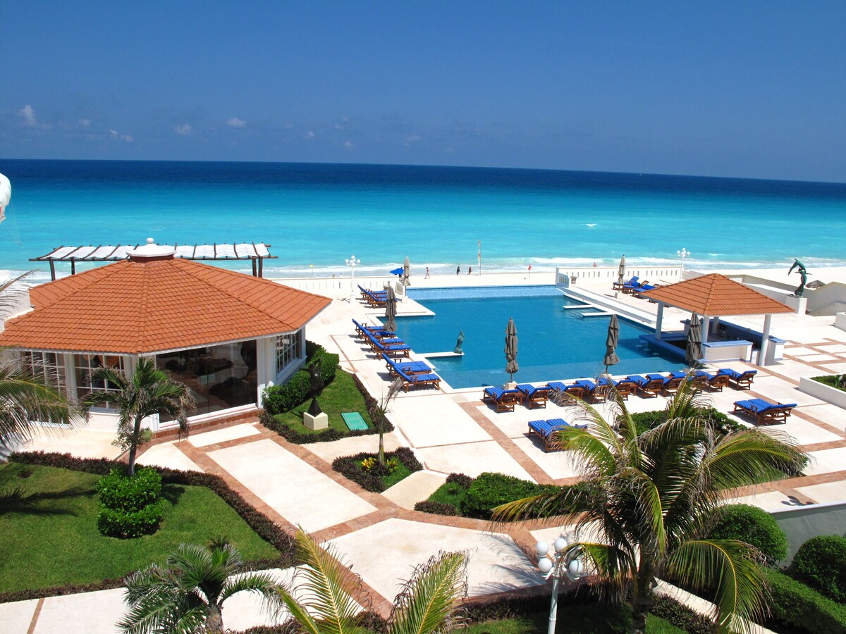 Casa Turquesa - Near Luxury Avenue Shopping Mall Reviews, Deals ...