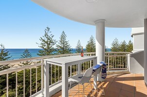 Apartamento Superior, 1 quarto, vista para o oceano | Vista para a praia ou o mar