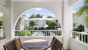 Cofre no quarto, Wi-fi grátis, roupa de cama fornecida