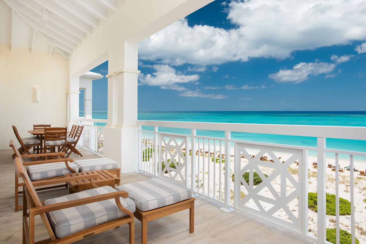 Alexandra Resort - All-Inclusive Reviews, Deals & Photos 2026 - Expedia