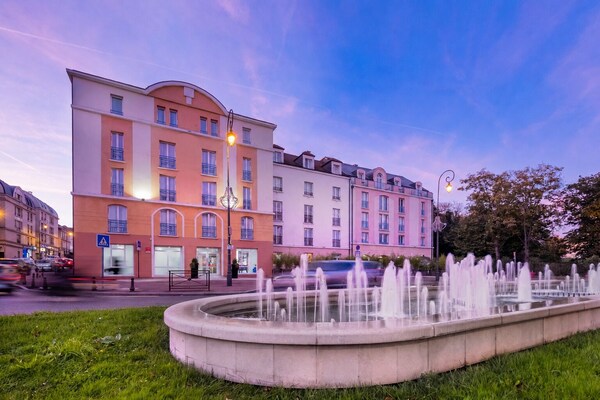 Best Western Hôtel Du Château Maisons-laffitte - Saint-Germain-en-Laye