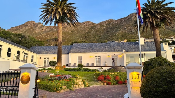 Manor On The Bay - Cape Town