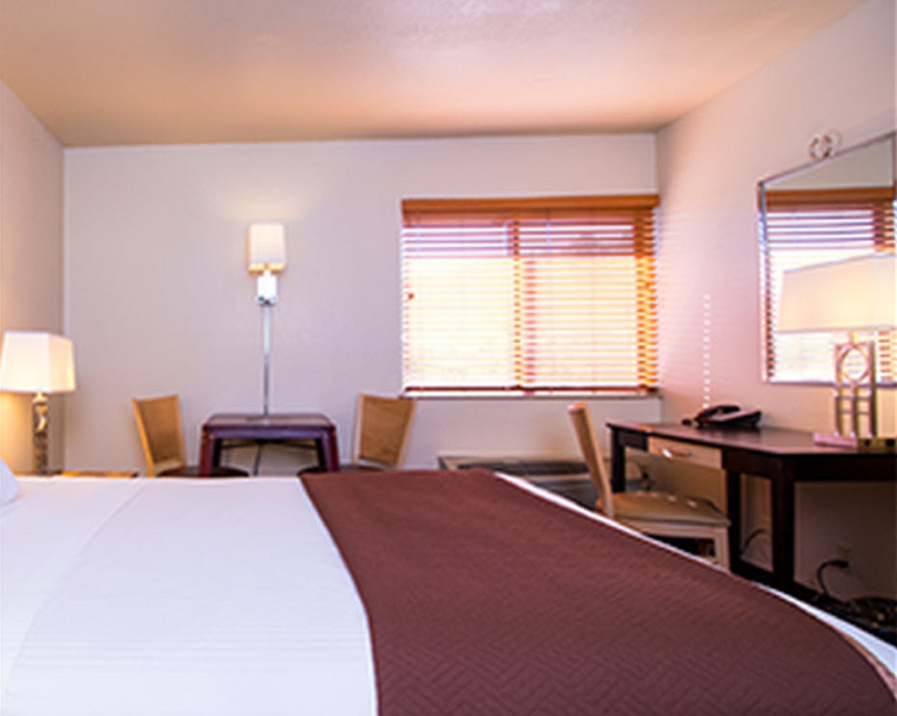 The Inn at Truckee Reviews, Deals & Photos 2024 - Expedia