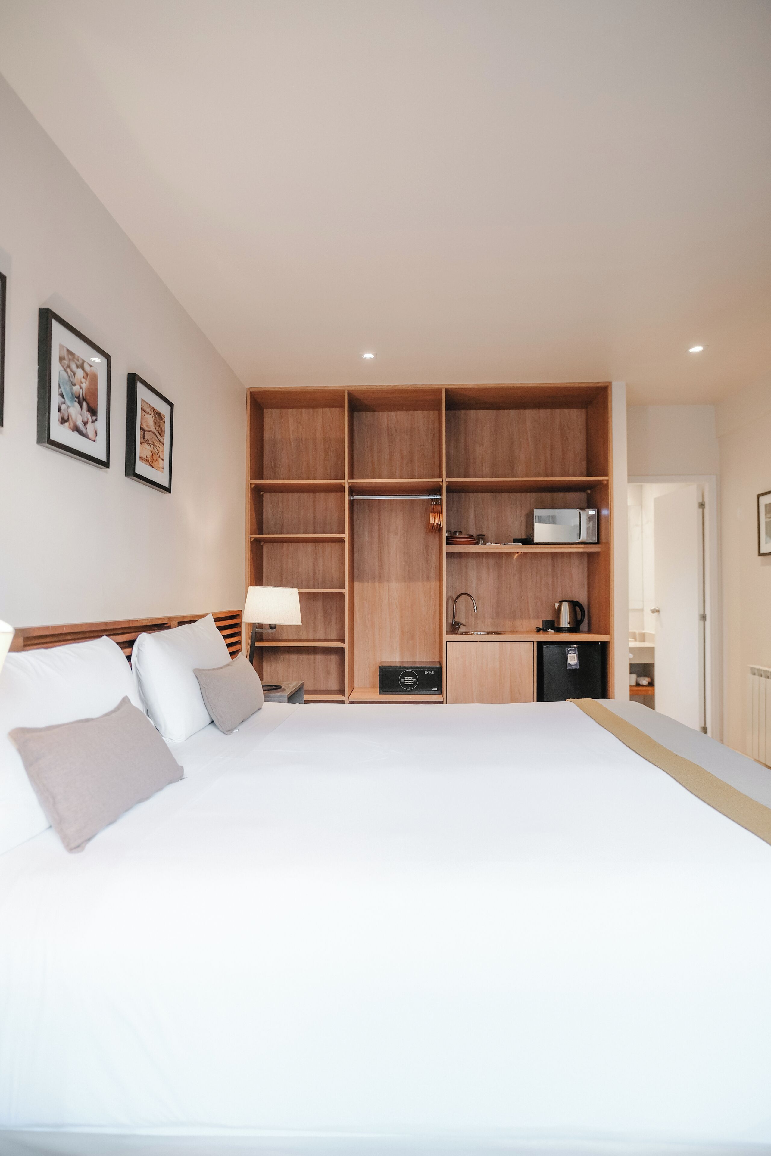 Apartamento (2 People) | Minibar, cofre no quarto, quartos insonorizados 