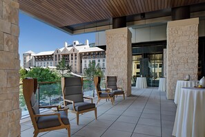 Book Gaylord Texan Resort & Convention Center in Dallas | Hotels.com