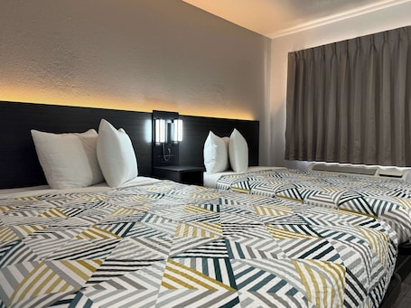 Wi-fi grátis, roupa de cama fornecida . Motel 6 Bradenton, FL