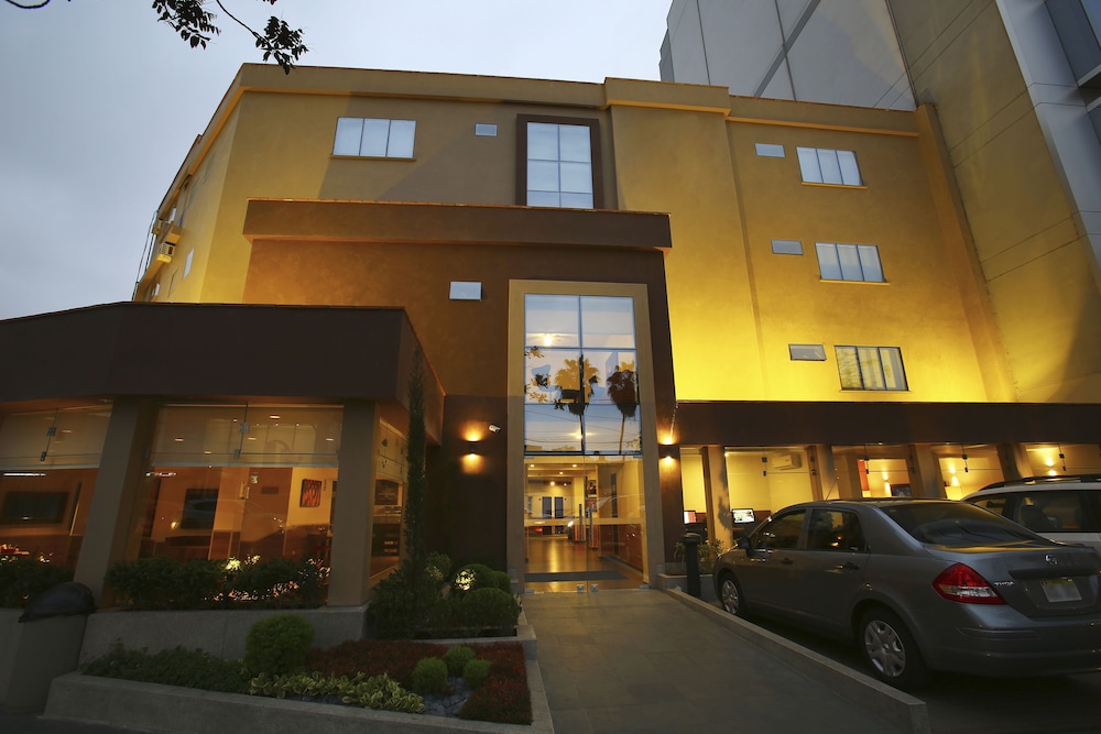 Casa Andina Standard Miraflores San Antonio - Lima
