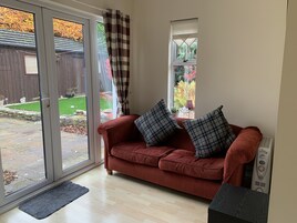 Family Unit (Private Access) | Área de estar