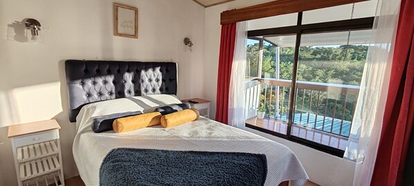 Estúdio luxo, 1 cama de casal e sofá-cama, varanda | Individualmente decorados, individualmente mobiliados, escrivaninha