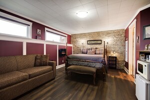 Suíte, 1 cama Queen | Roupas de cama premium, camas com colchões pillow-top